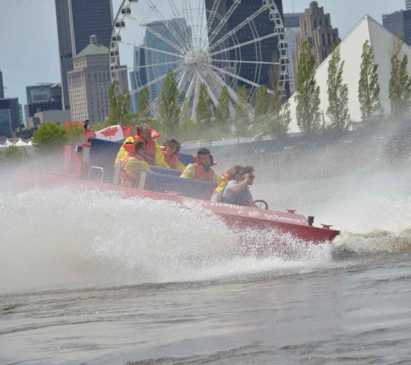 Rodeo-style Speedboating | Old Port of Montréal